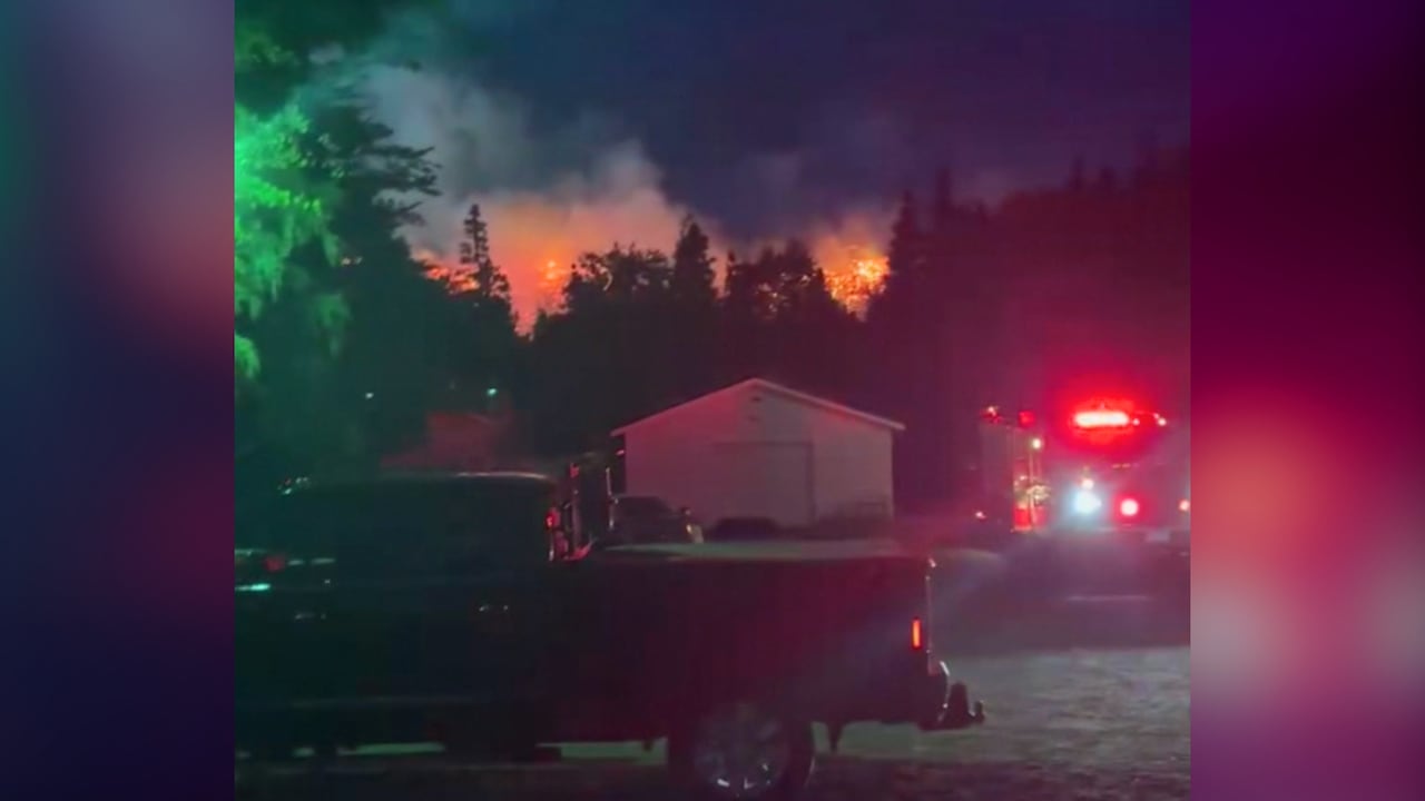 Firefighters, water bombers working in Lethbridge to keep blaze contained