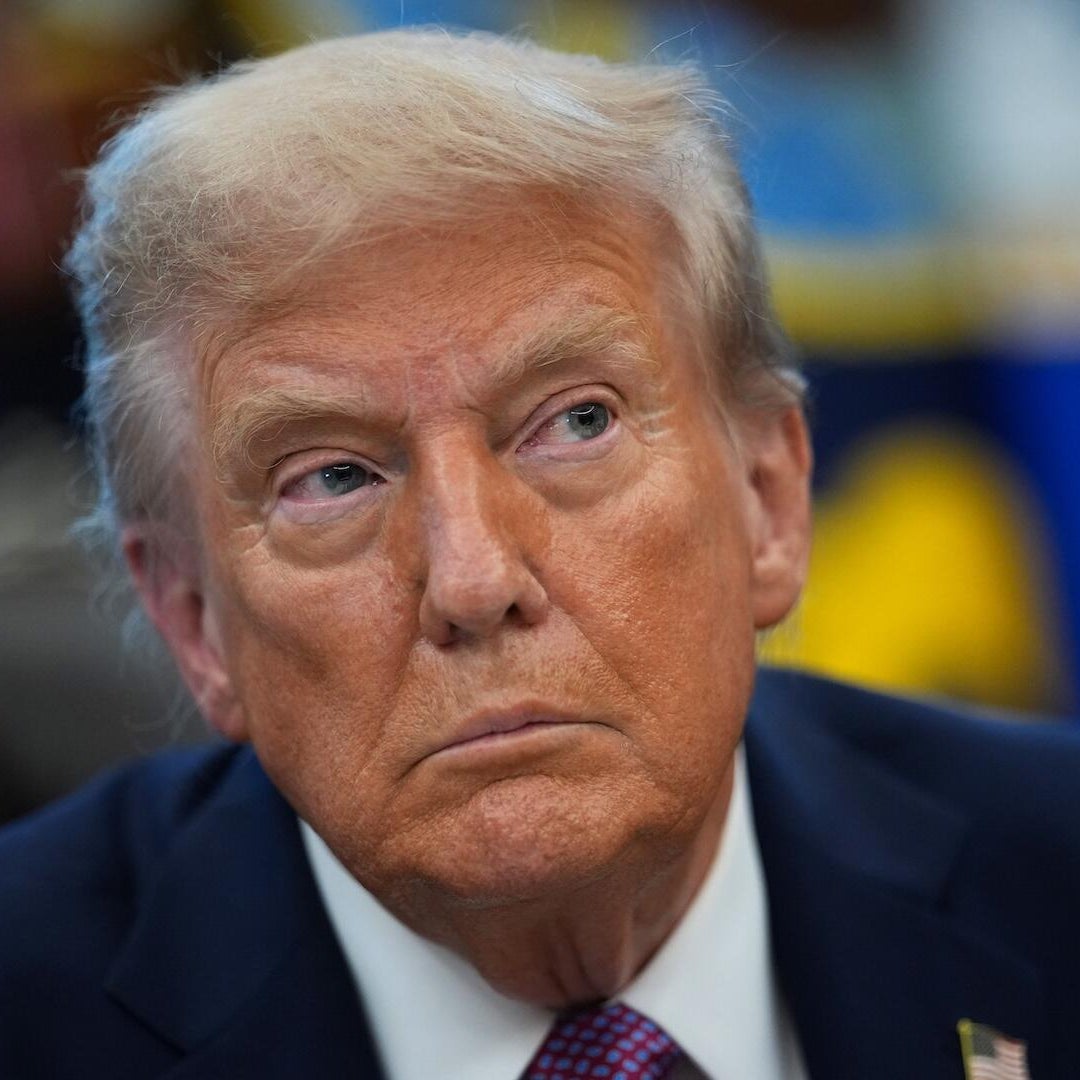 Roberts halts lower court order that required Trump to unfreeze foreign aid