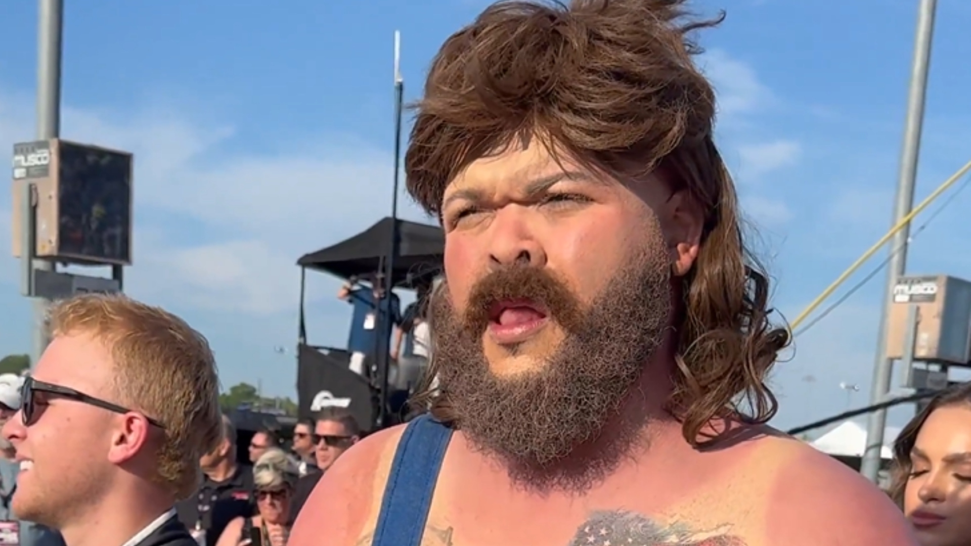 This Black Actor Poses As A White Man With Makeup And Shocks The Internet