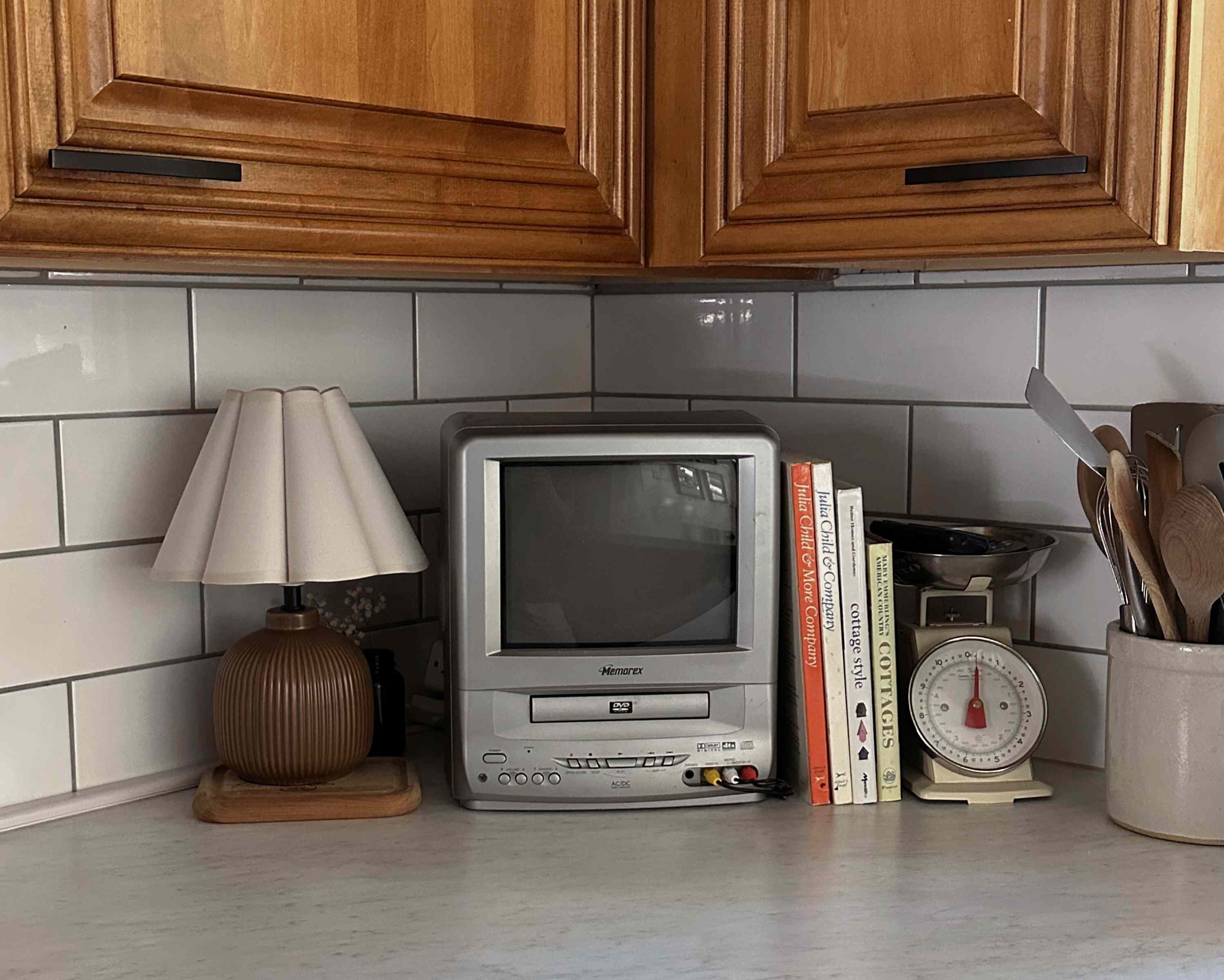 The '90s Kitchen TV Is Back—Here's How to Incorporate One Into Your Space