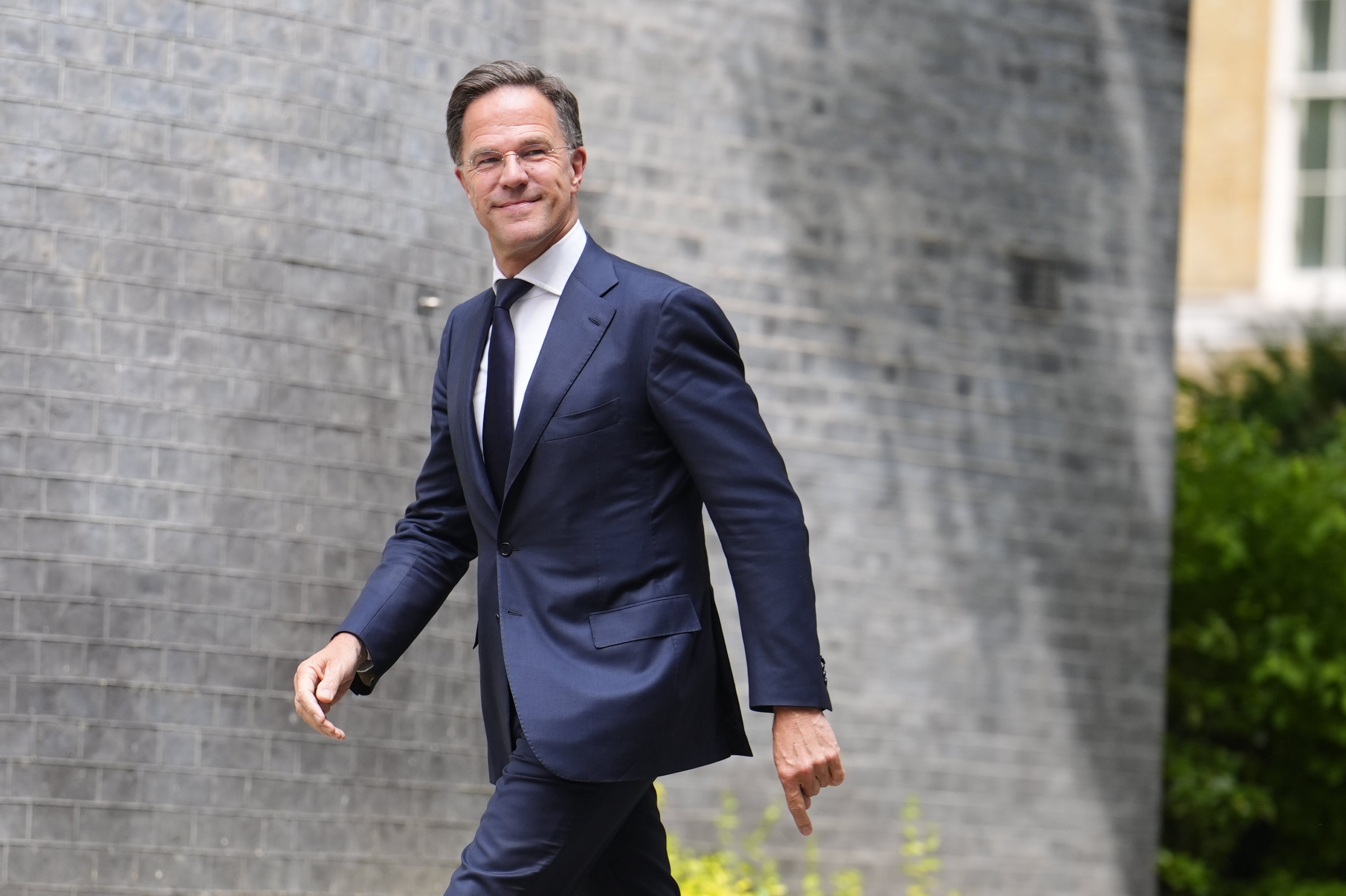 Ukraine-Russia war latest: Kremlin responds after Trump threatens new ...