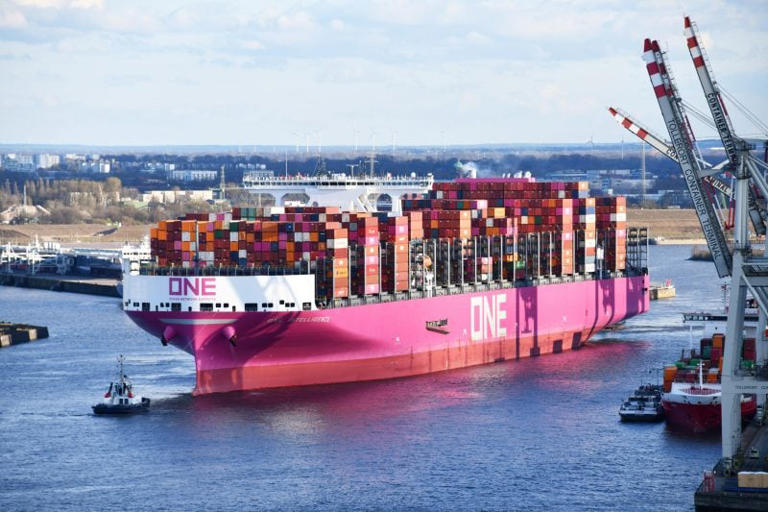 Morocco gains new shipping routes to Iberia and UK