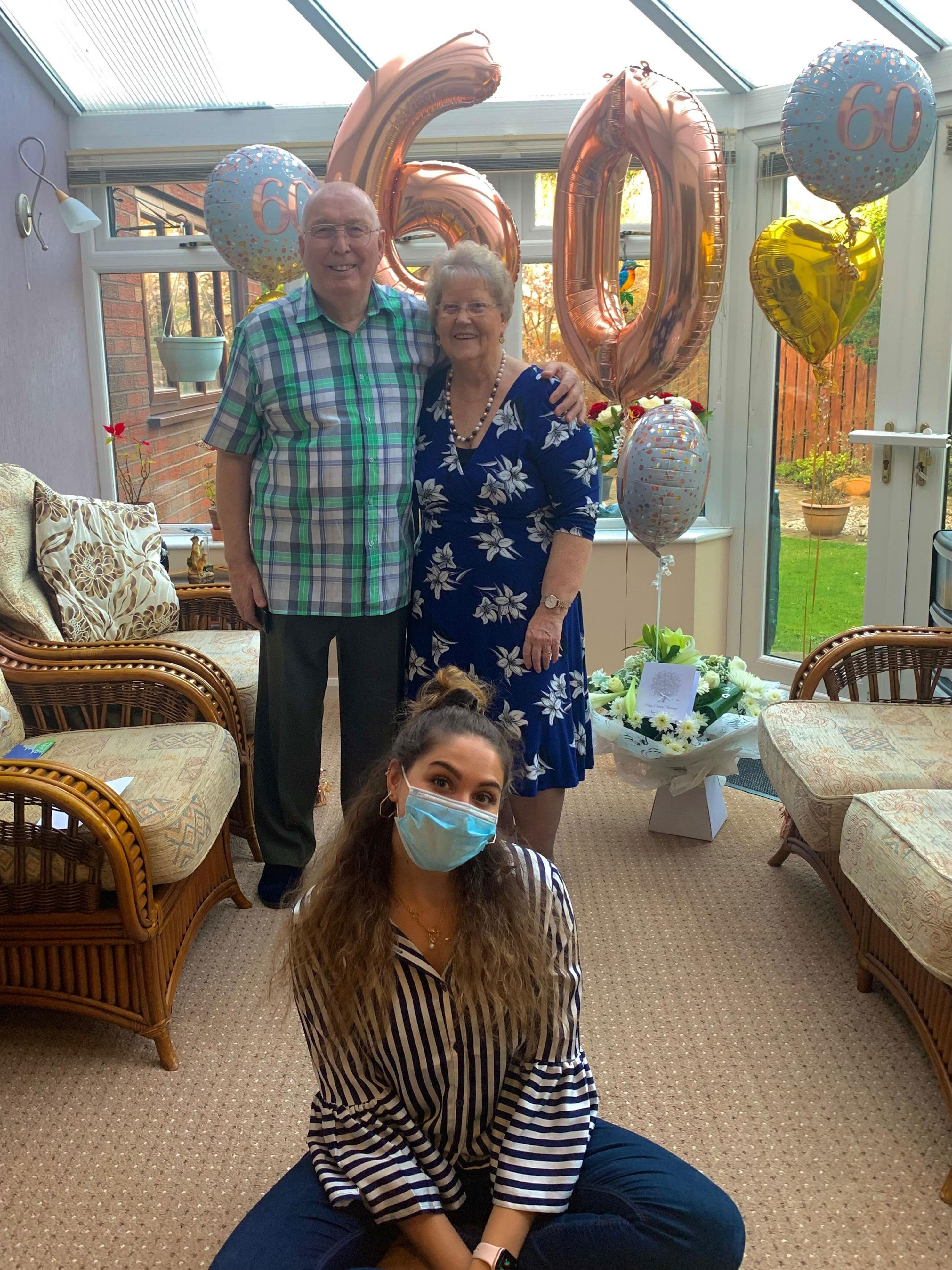 Bride travels 10,000 miles from Australia to Blackpool to surprise ...