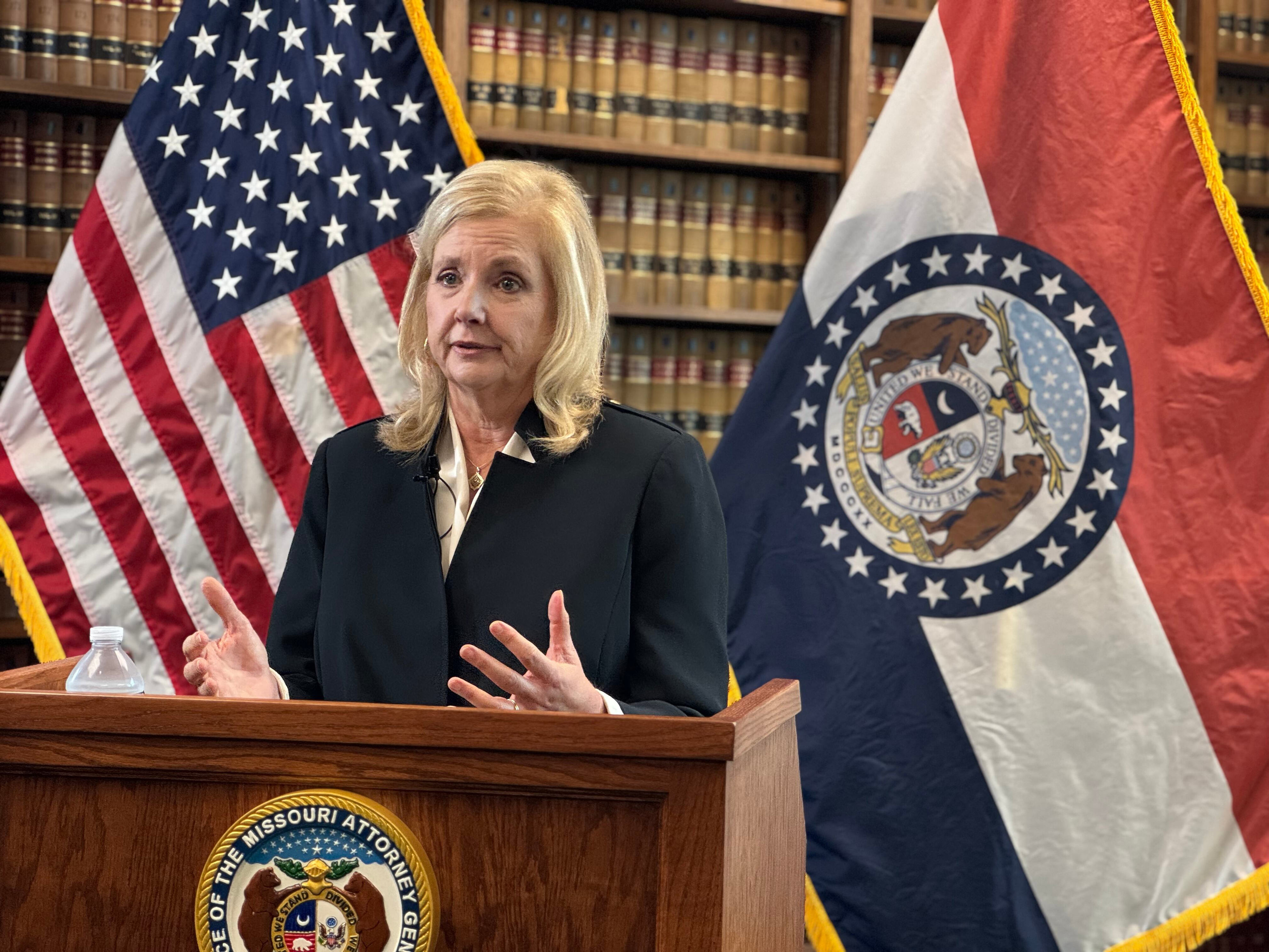 Catherine Hanaway sworn in as Missouri’s first female attorney general