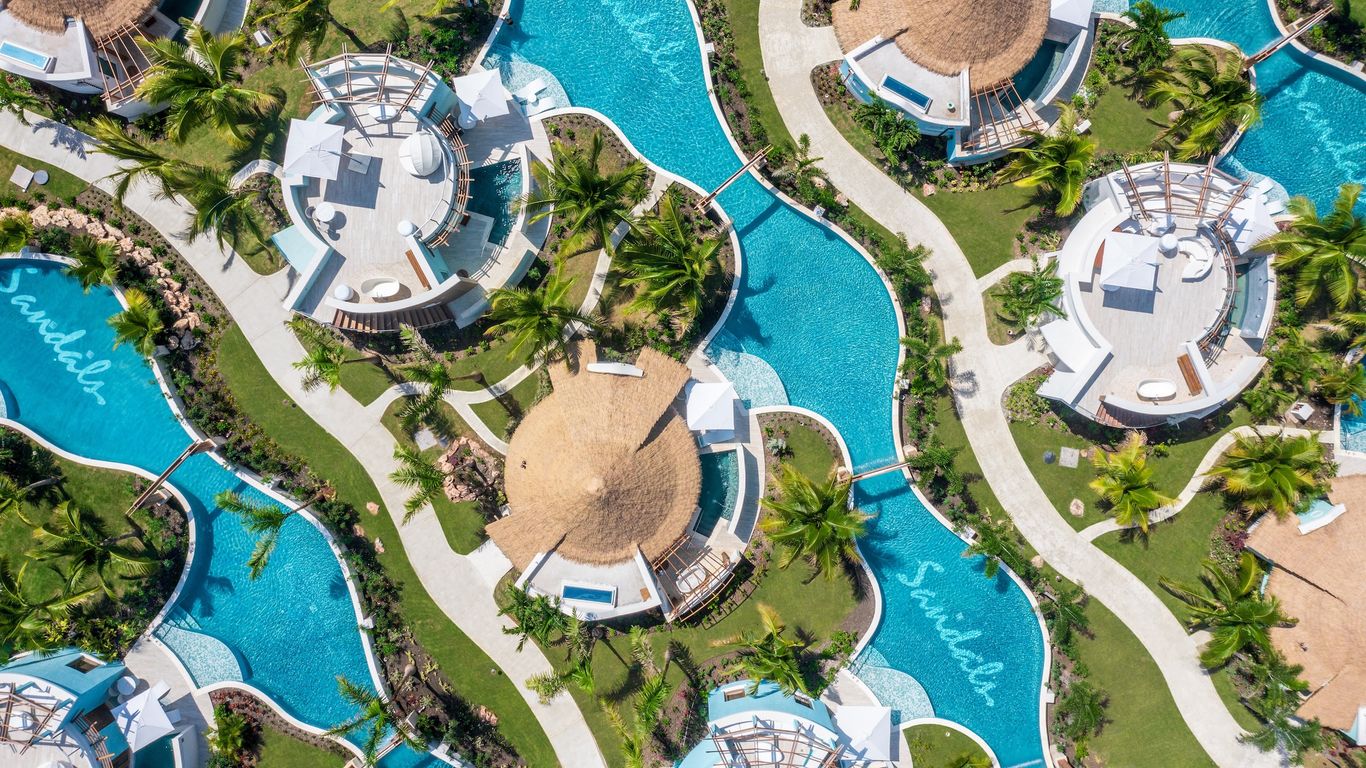 Sandals, Beaches Resorts Unveil Lucrative Sales Promotions