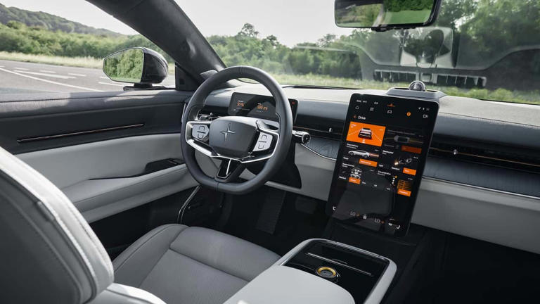 'Faremo pulsanti': Polestar promette più comandi fisici nei futuri modelli