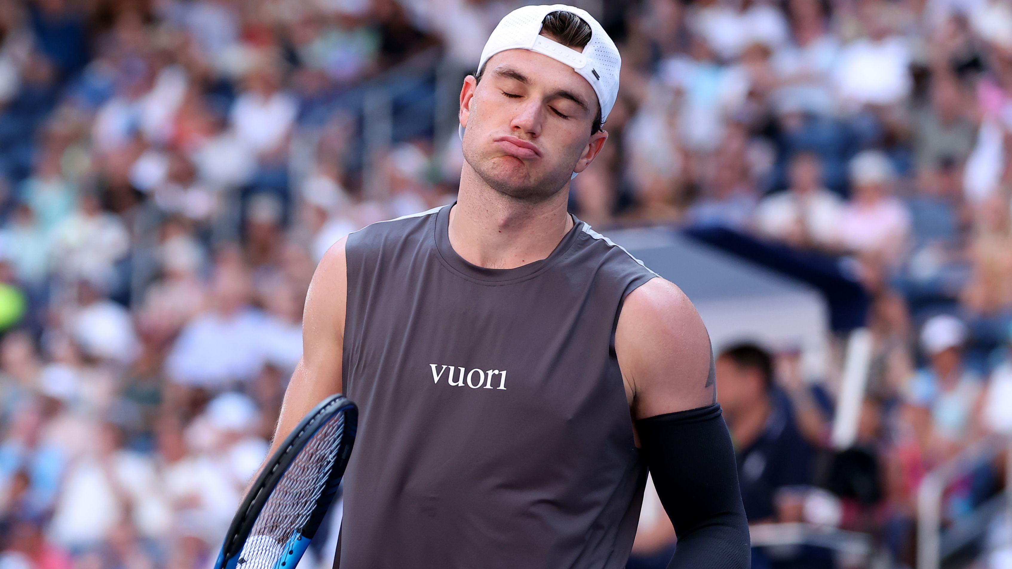 Britain's Draper out for season with arm injury