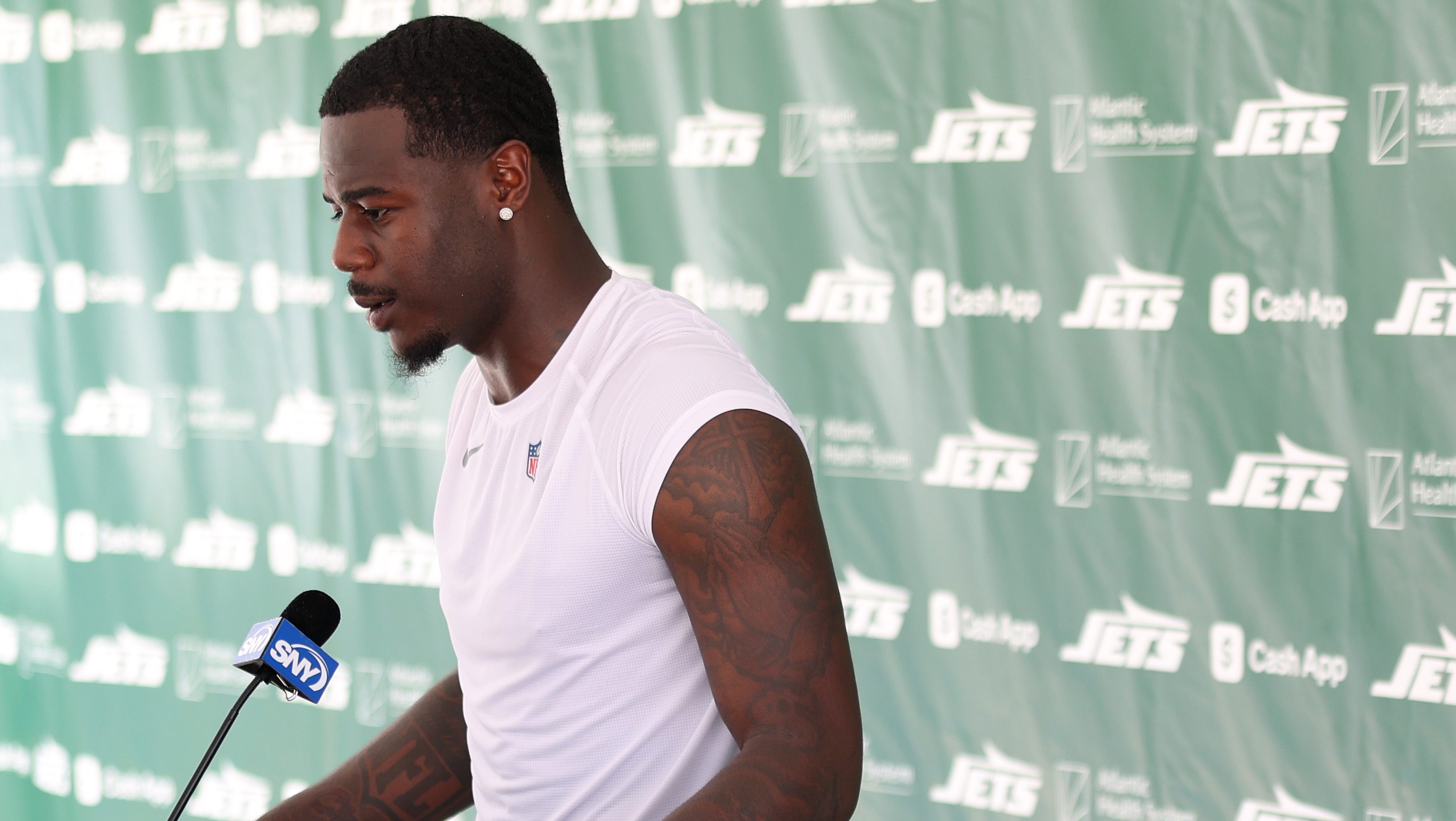 Jets Sign Veteran WR in First Move After Loss to Steelers