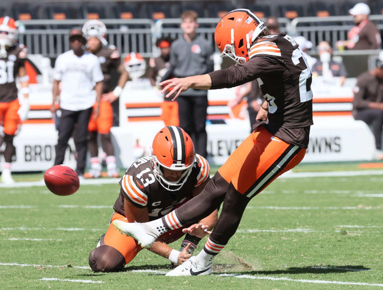 Browns without obvious plan B at kicker as Andre Szmyt’s debut goes ...