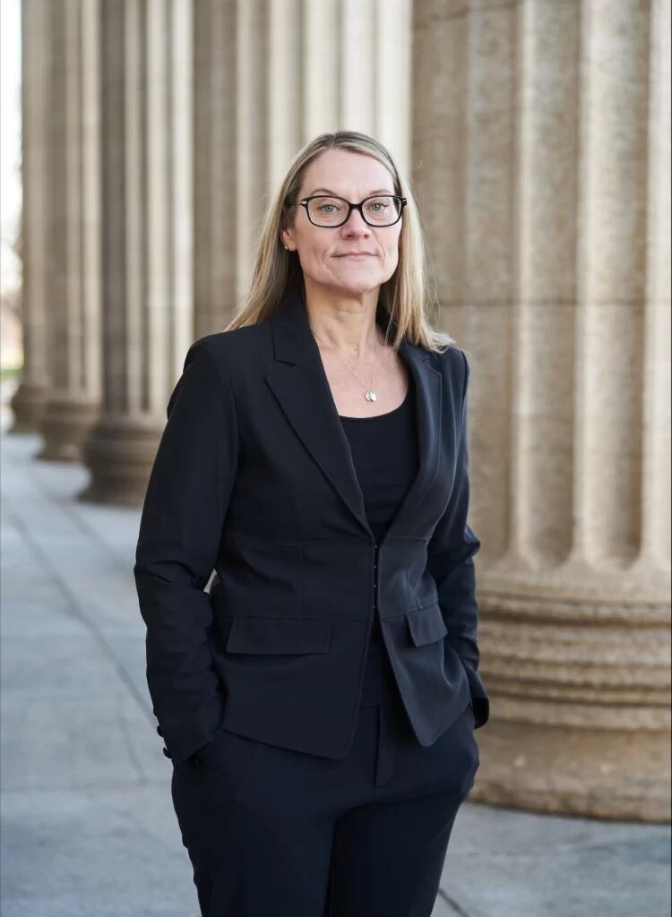 Peter Nygard's lawyer alleges police lost evidence, wants Winnipeg sex ...