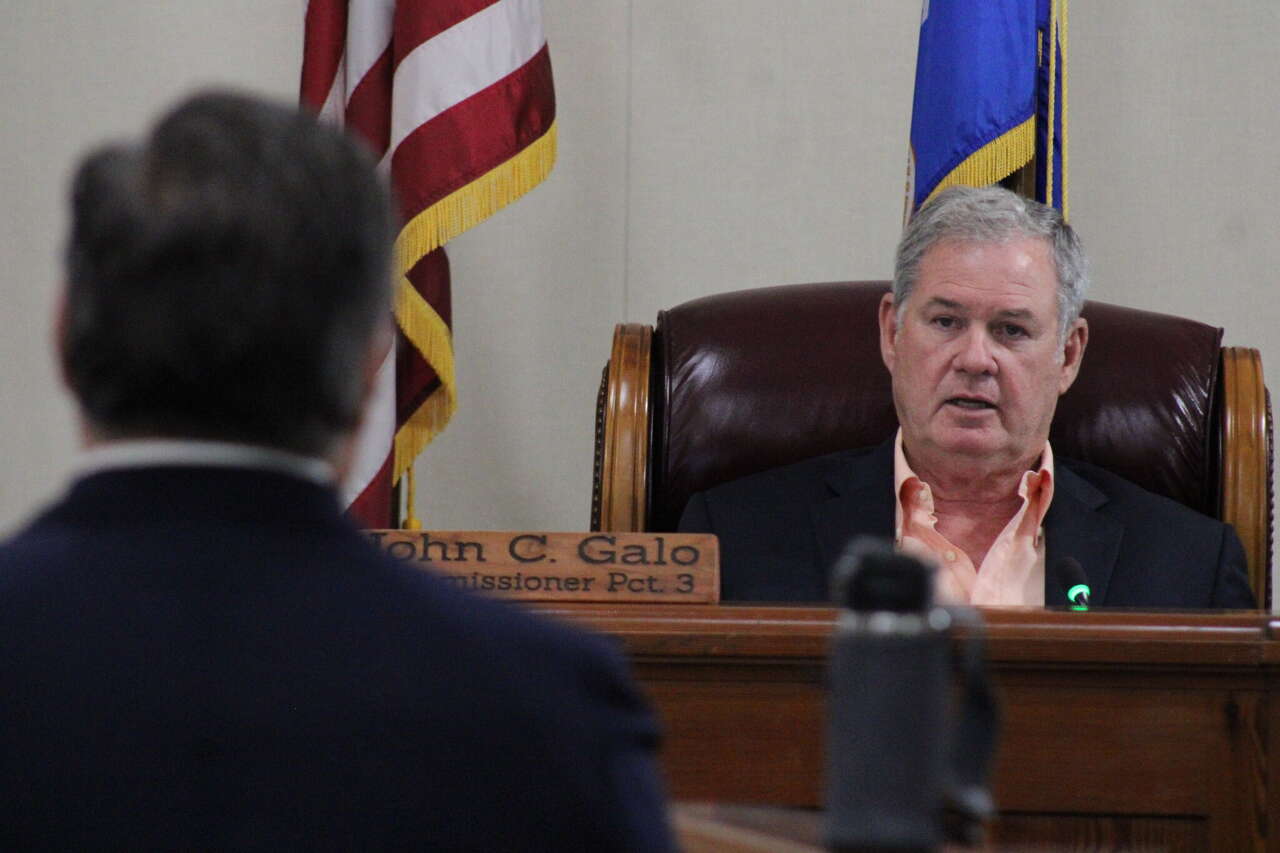 Webb County locks architect into $2.8M Fairgrounds deal