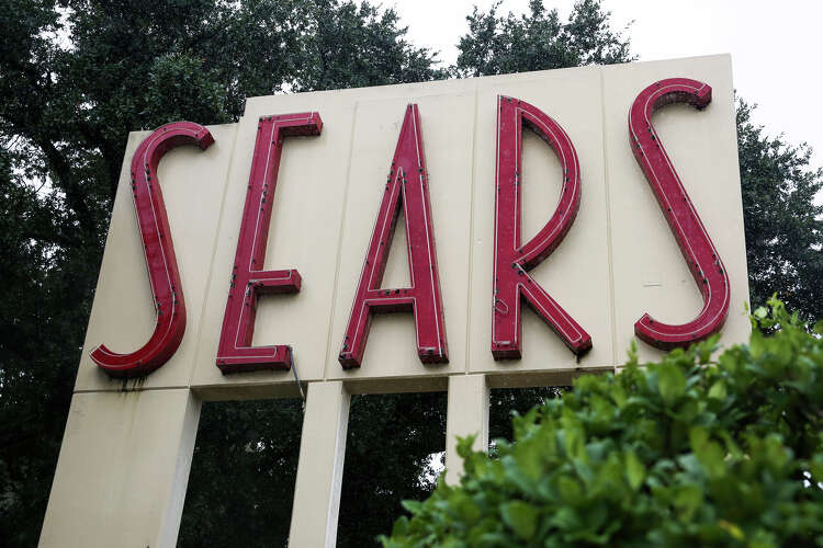 Target to build $19 million store at historic Sears location, per filing