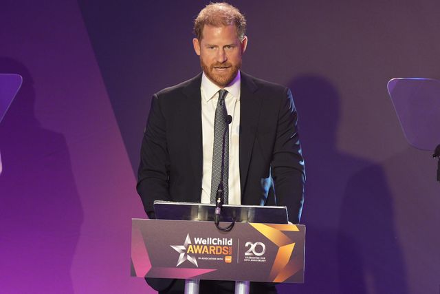 Prince Harry Reveals What He and Meghan Markle Are Watching on Netflix ...