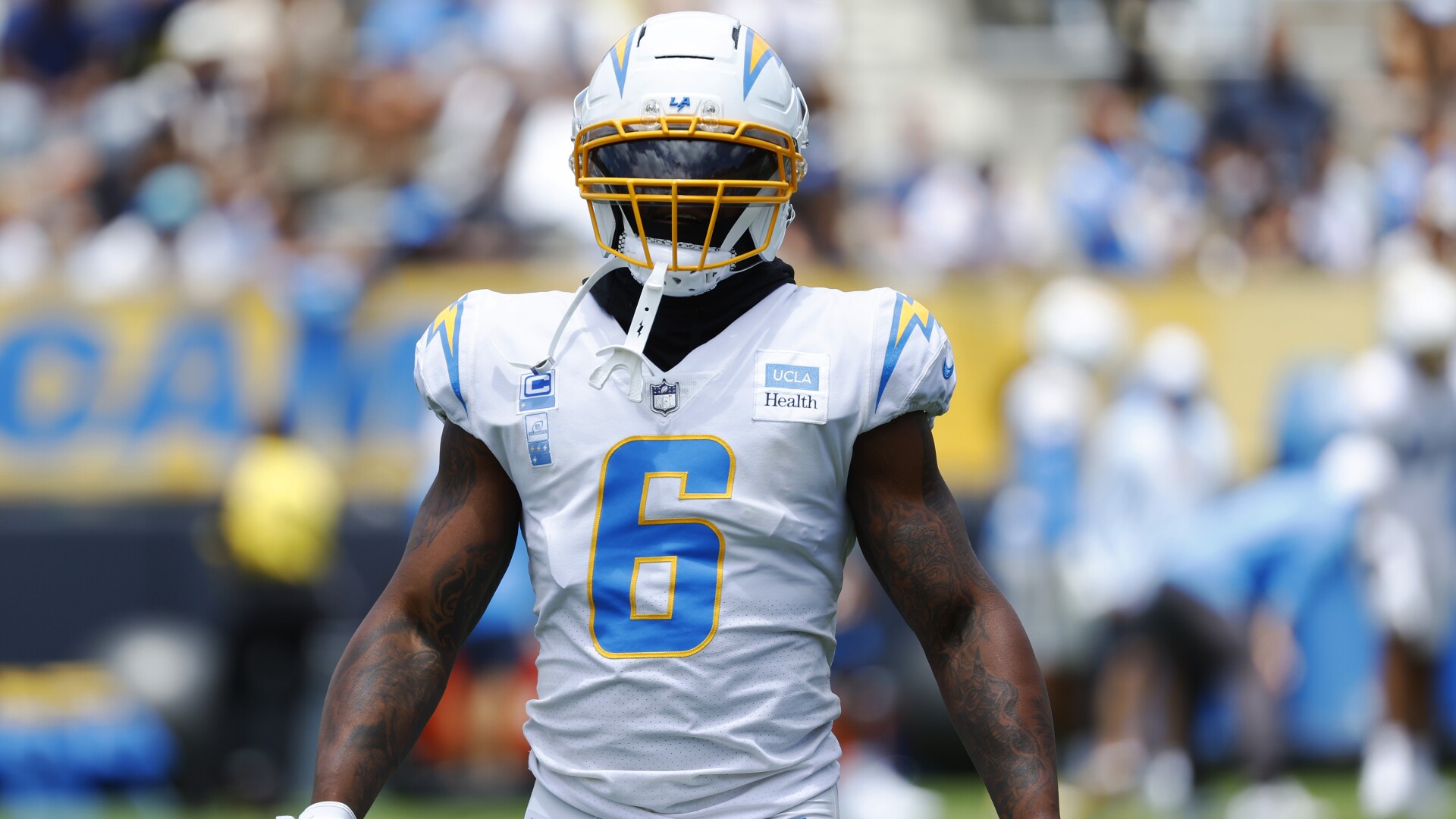 Chargers put Denzel Perryman on injured reserve