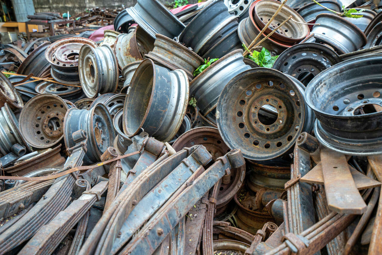 Recycle tip leads to arrest after 70 rims stolen from Midland salvage yard