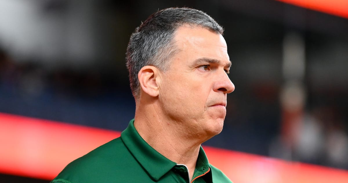 Hayden Lowe injury update: Mario Cristobal reveals freshman DL’s status ...