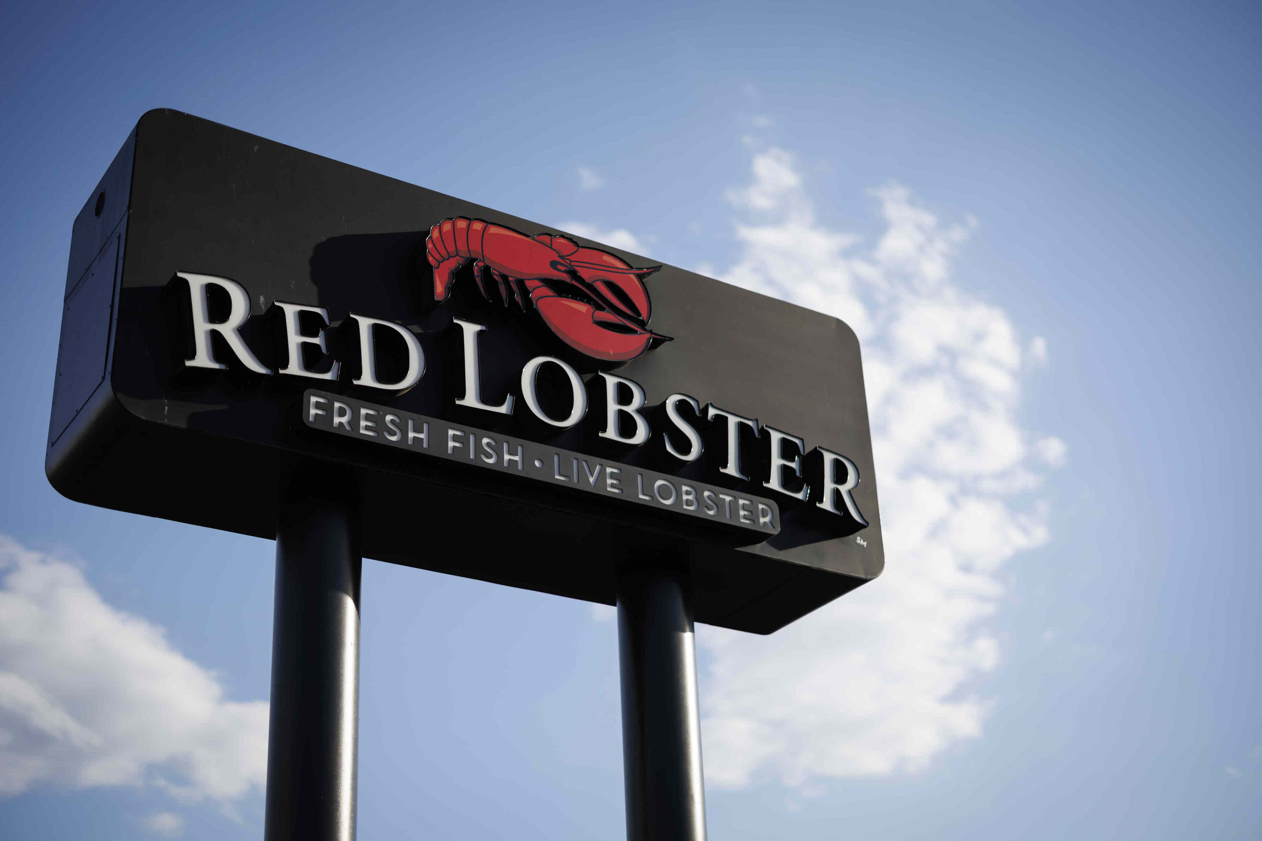 Red Lobster Launches New Shrimp Deal For Endless Shrimp Fans