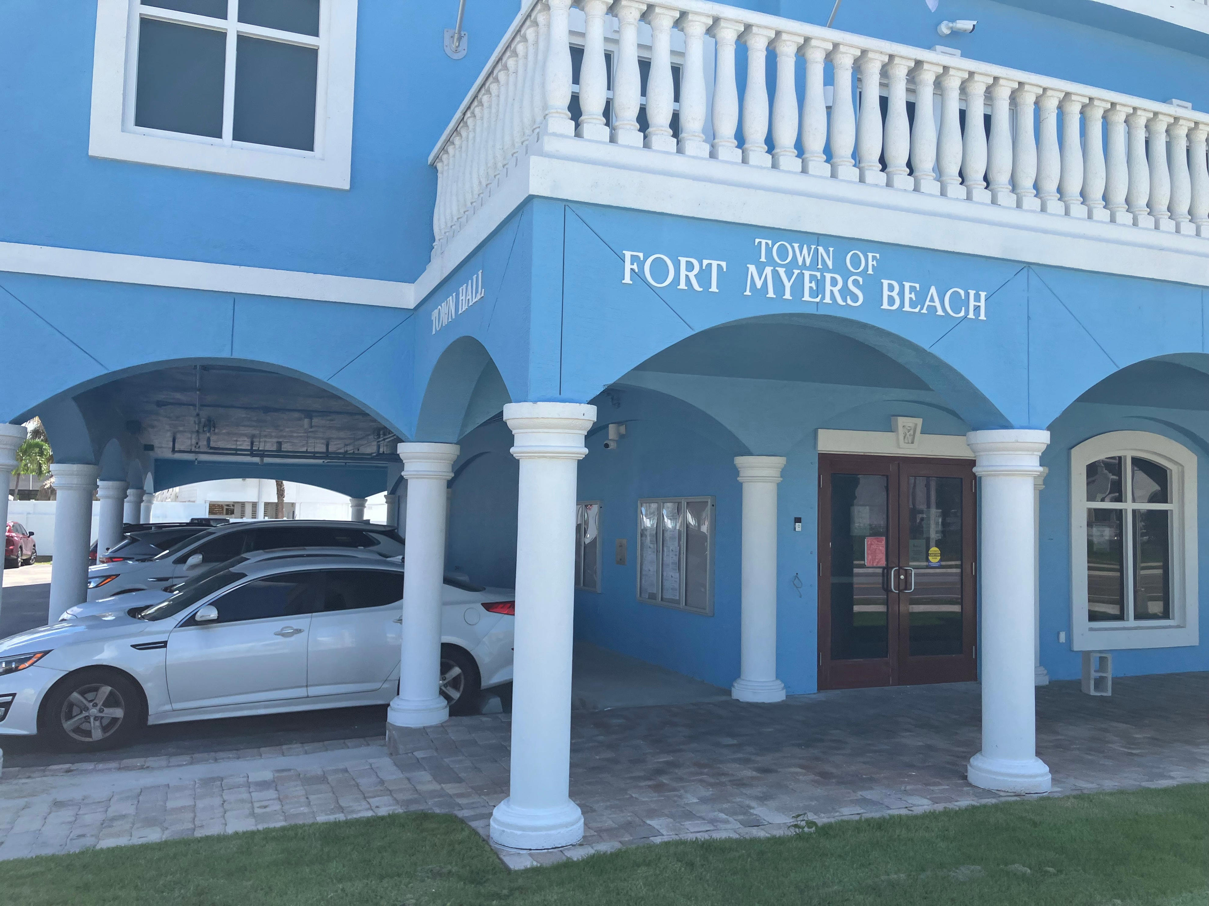 Fort Myers Beach recall election moves forward Tuesday; but one race ...