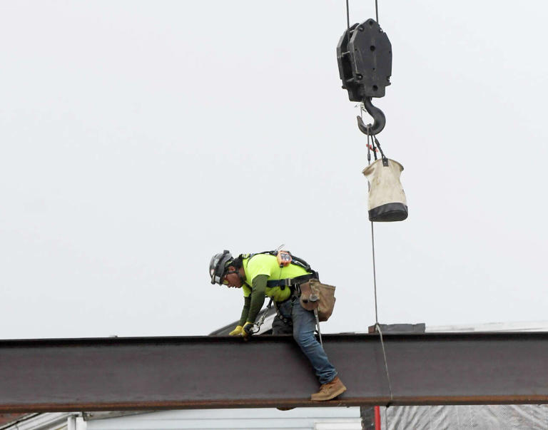 In photos: New Ives Bank headquarters begins to rise in downtown Danbury