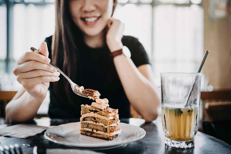 6 reasons you crave a sweet treat after dinner
