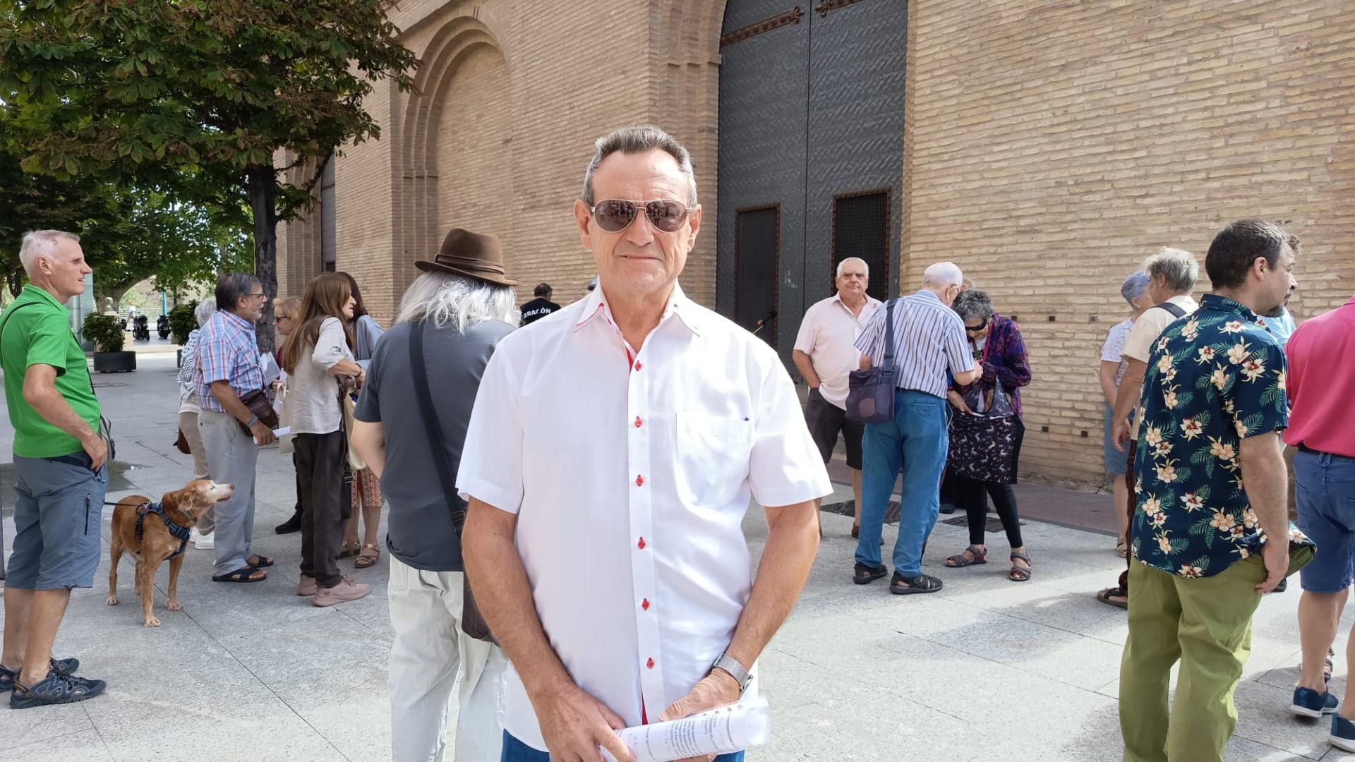 La vuelta al cole de los pensionistas en Zaragoza: "Es un bulo, a nadie ...