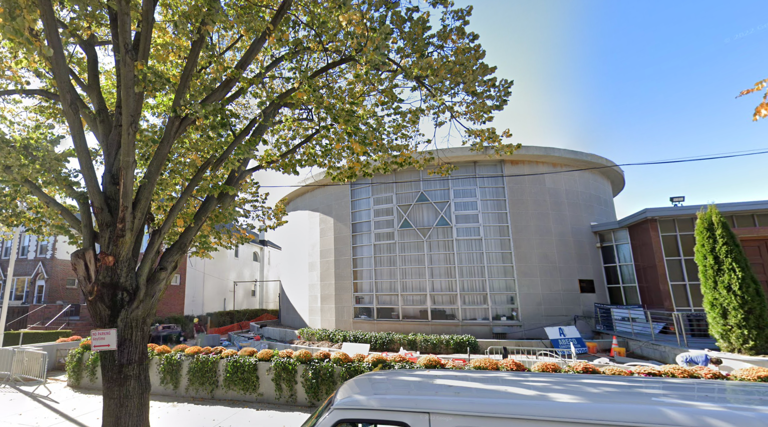 Ahead of mayoral election, Brooklyn synagogue demands voter ...