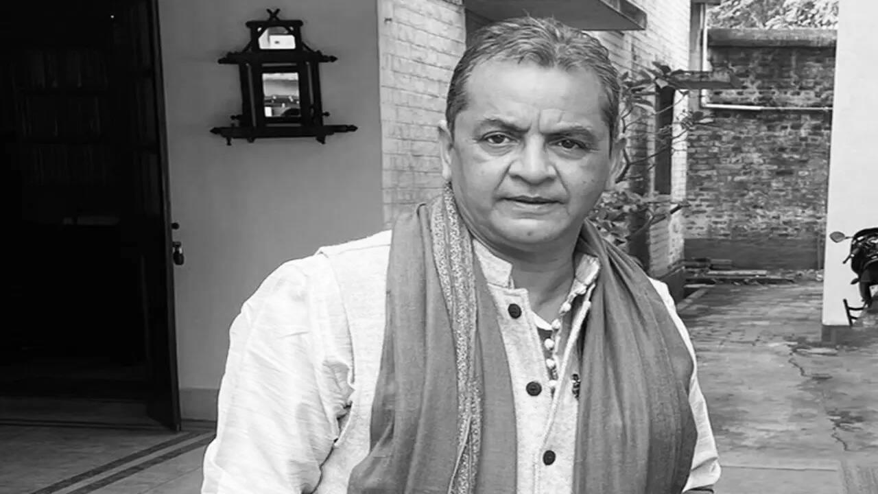 Veteran Journalist Sankarshan Thakur Dies at 63