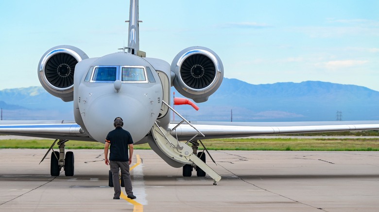 5 Private Jets With Military Variants That Fly Air Force Missions