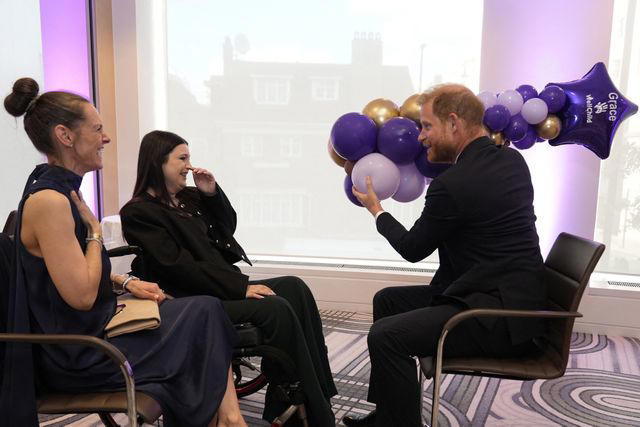 Prince Harry Reveals What He and Meghan Markle Are Watching on Netflix ...