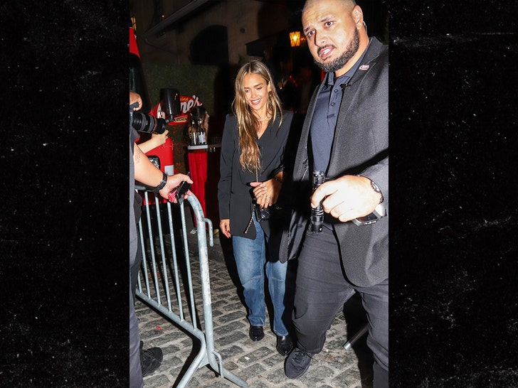 Mariah Carey, Jessica Alba & More Stars Hit VMAs After-Parties in NYC