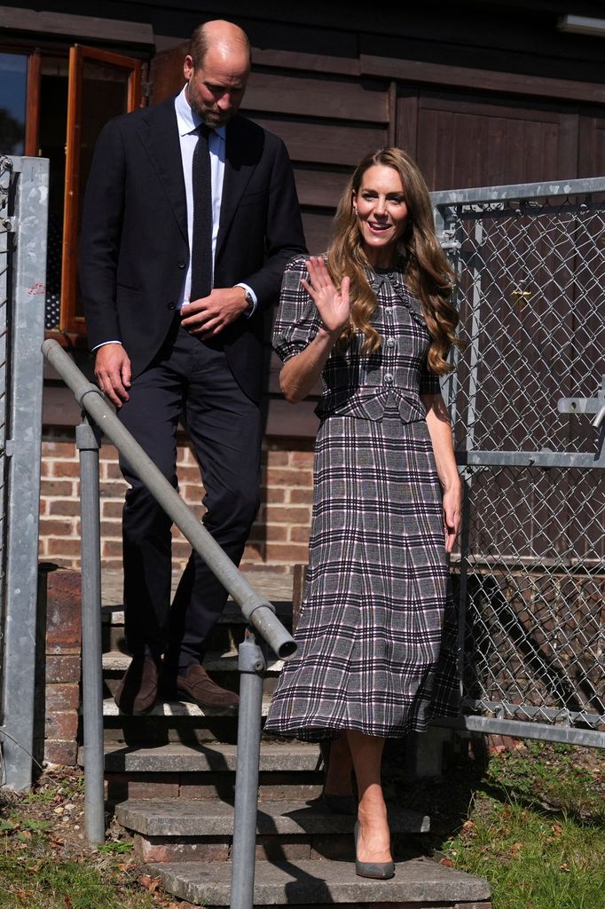 Kate Middleton rinde tributo a Isabel II a través del estampado más ...