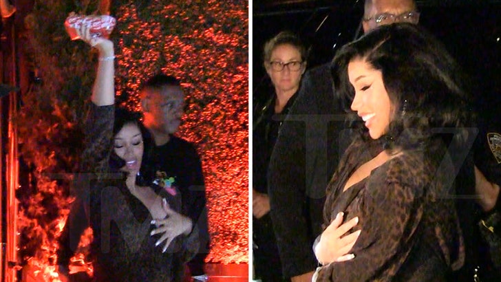 Cardi B Performs at US Open After Party, Lenny Kravitz and Jamie Foxx ...