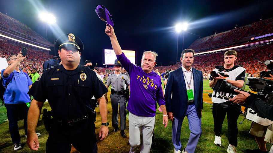 LSU Football Offers Elite Offensive Weapon, Michigan Wolverines Tight ...