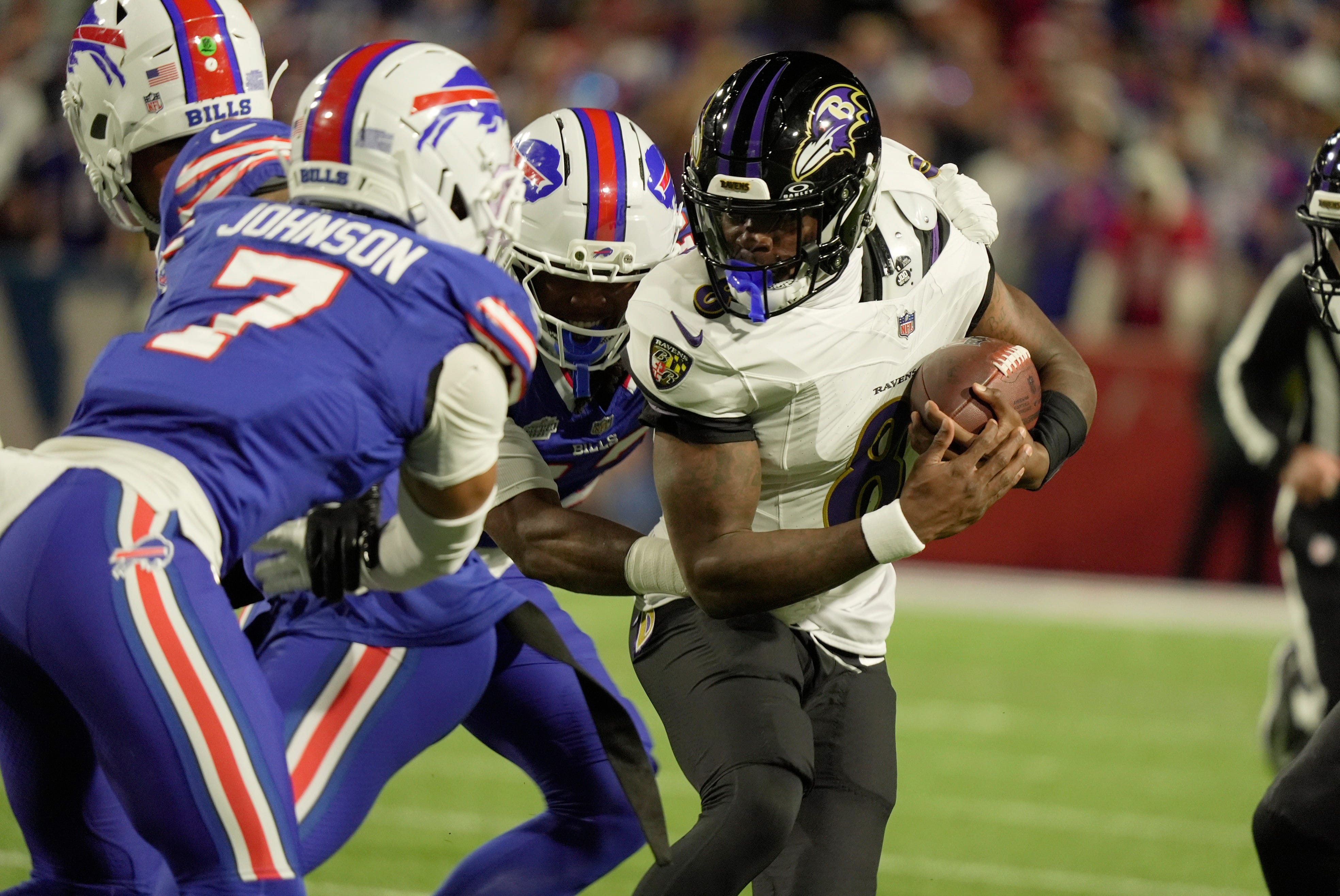 Injury to cornerback could be another blow to Bills defense: Updates ...