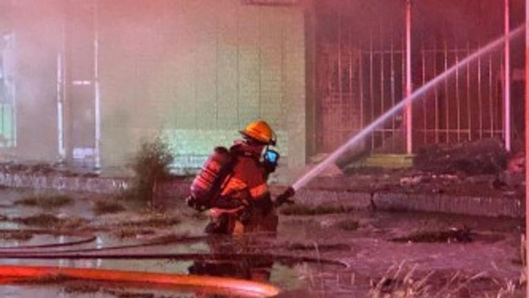 Firefighters rescued after Mayday call during Amarillo blaze