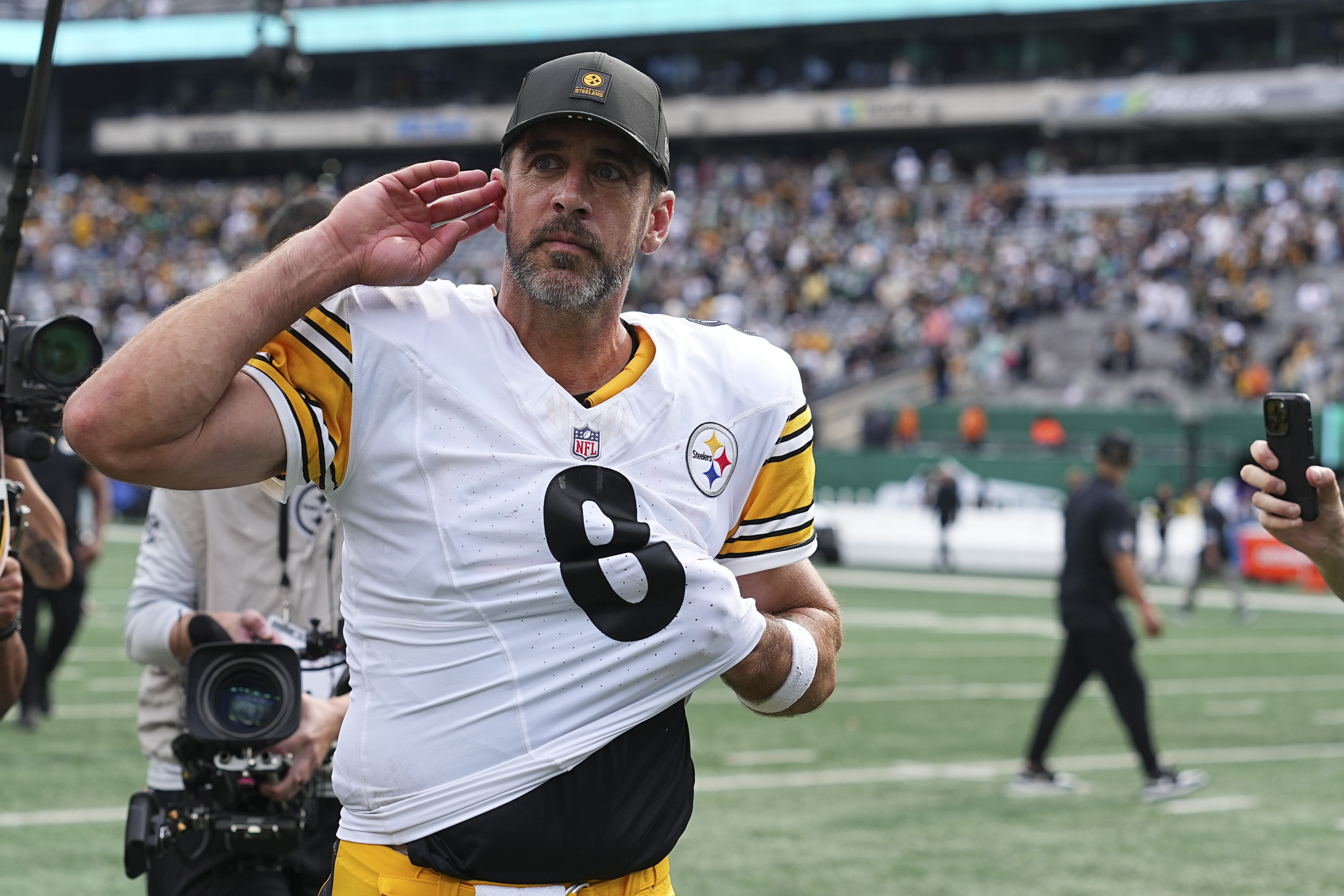 Steelers' Aaron Rodgers Did Something Not Done in 60 Years vs Jets