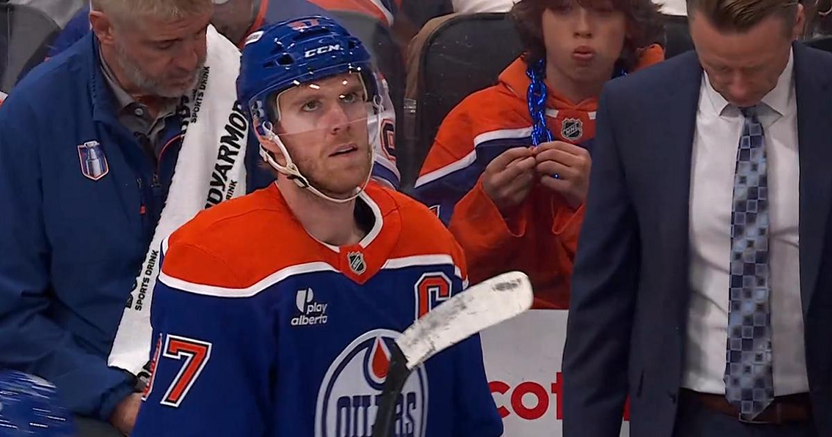 Insider hints at the real reason McDavid has not signed.