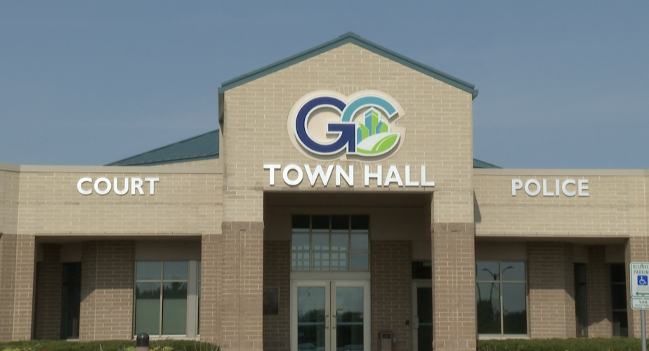 Grand Chute faces third administrator change in three years as Richard ...