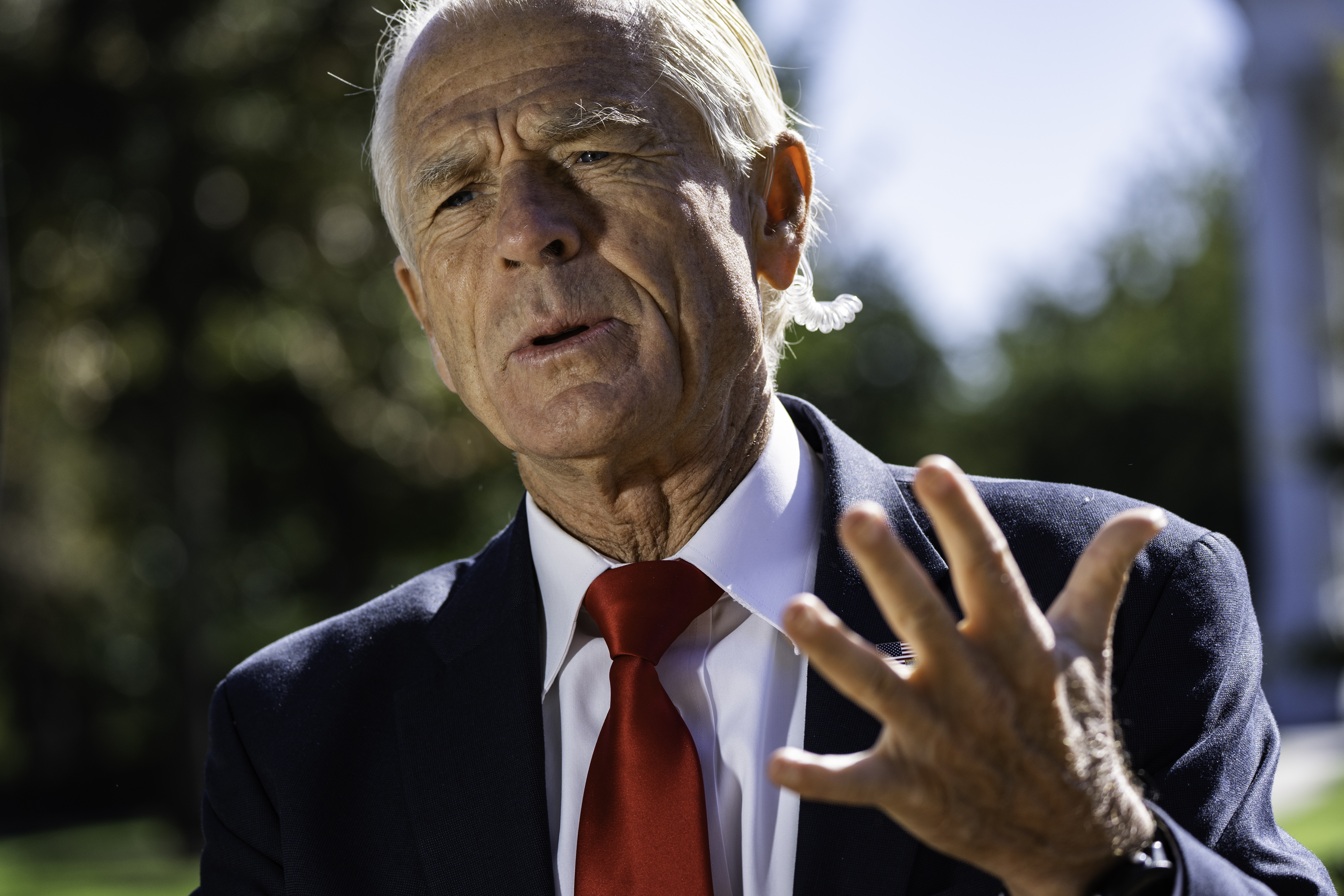 DOJ stops defending contempt conviction of Peter Navarro amid appeal