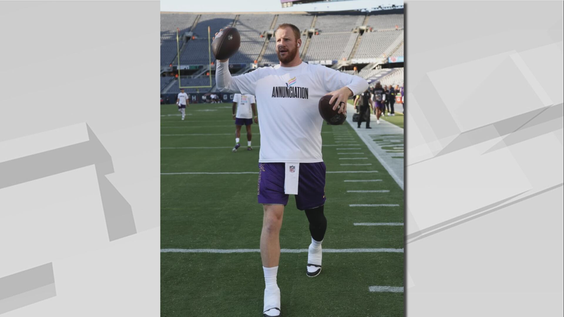 Vikings show support for Annunciation Catholic Church Shooting victims