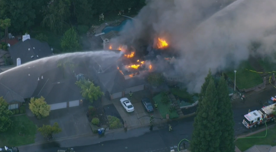 Fire engulfs home as SWAT responds to Folsom neighborhood