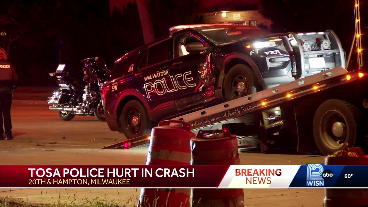 Officers hurt in cruiser crash