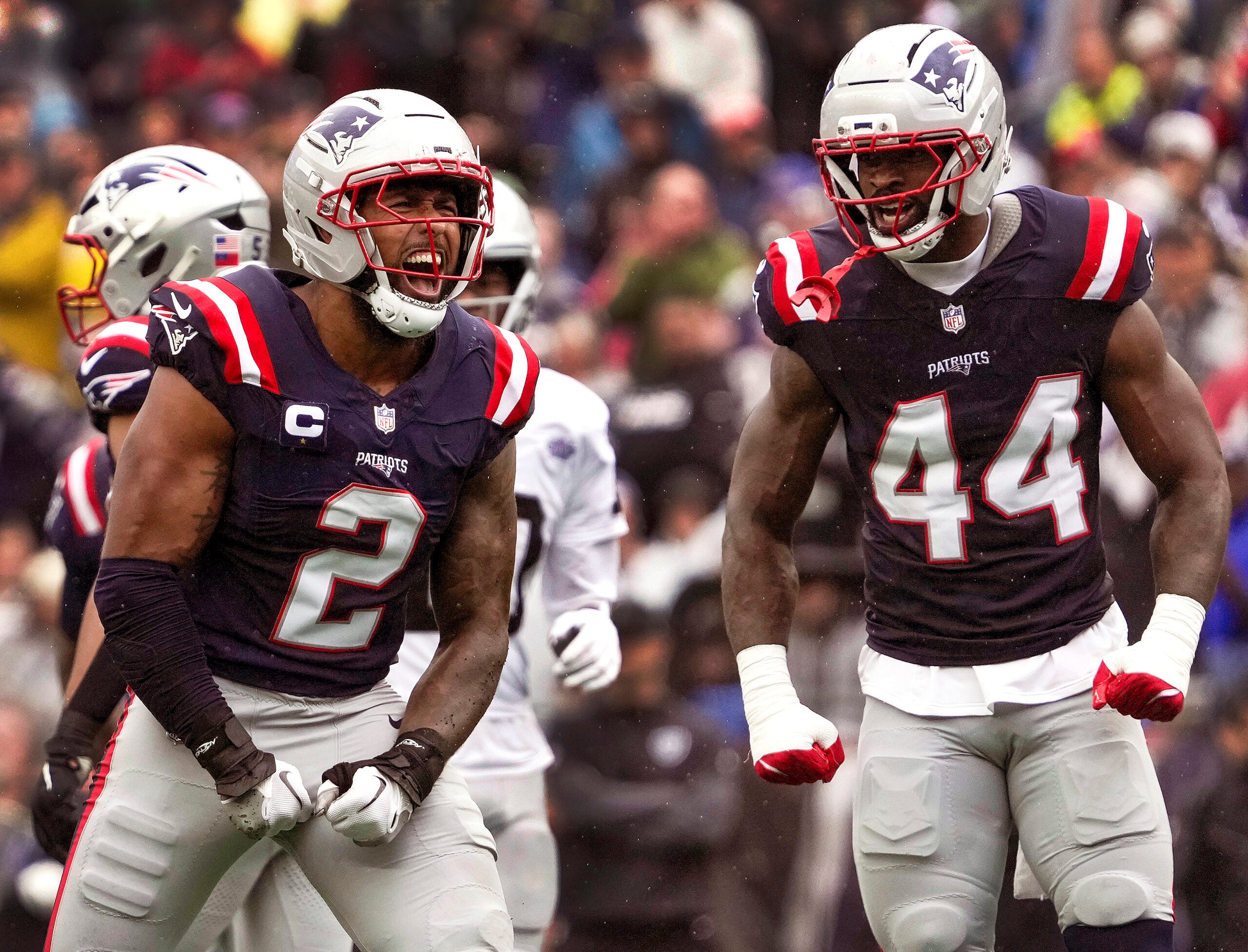 Patriots captain believes defense showed ‘glimpse of dominance’ vs. Raiders