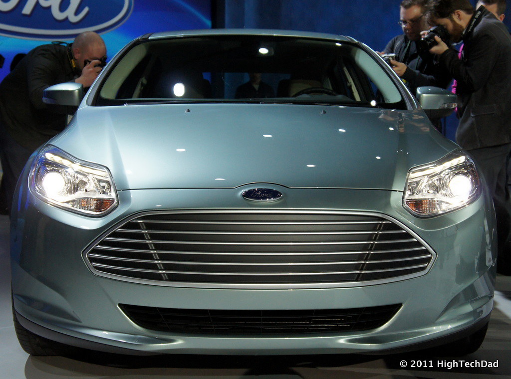 From Keys to Cassettes: 14 Once-Loved Car Features That Are Now Relics ...