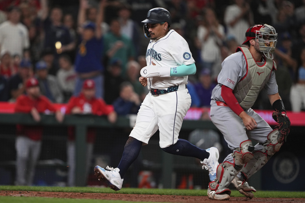 Josh Naylor’s late go-ahead double helps Mariners beat Cardinals 4-2