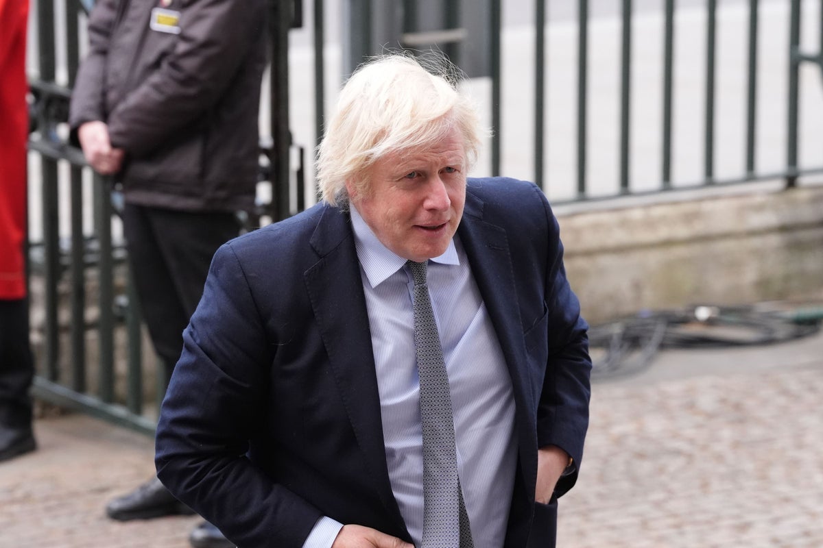 Boris Johnson in furious spat with Andrew Neil after broadcaster ...