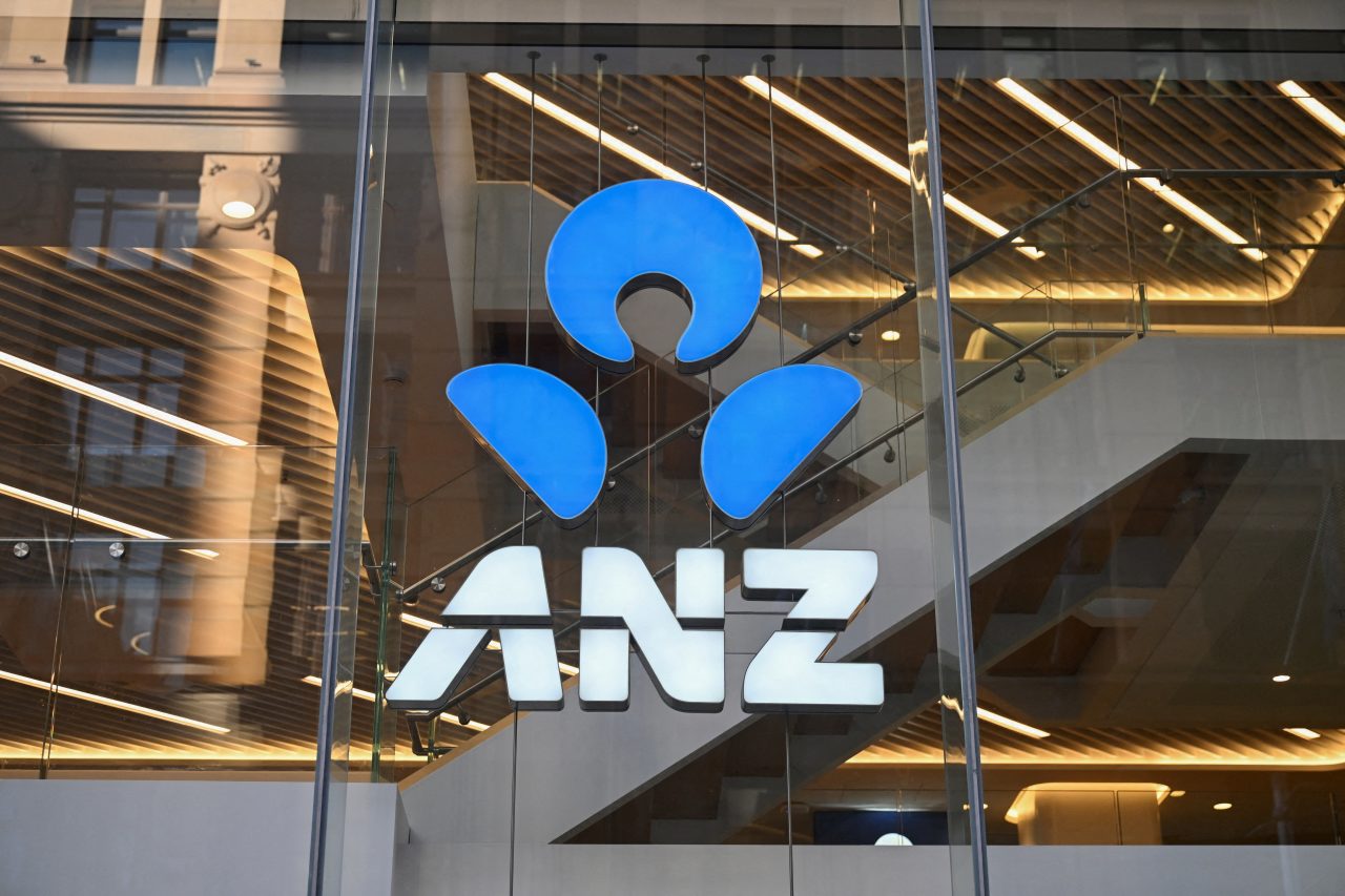 Australia’s ANZ Bank to Cut 3,500 Jobs in A$560 Million Restructure