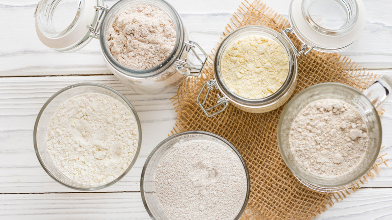 15 Types Of Flour And How To Use Them