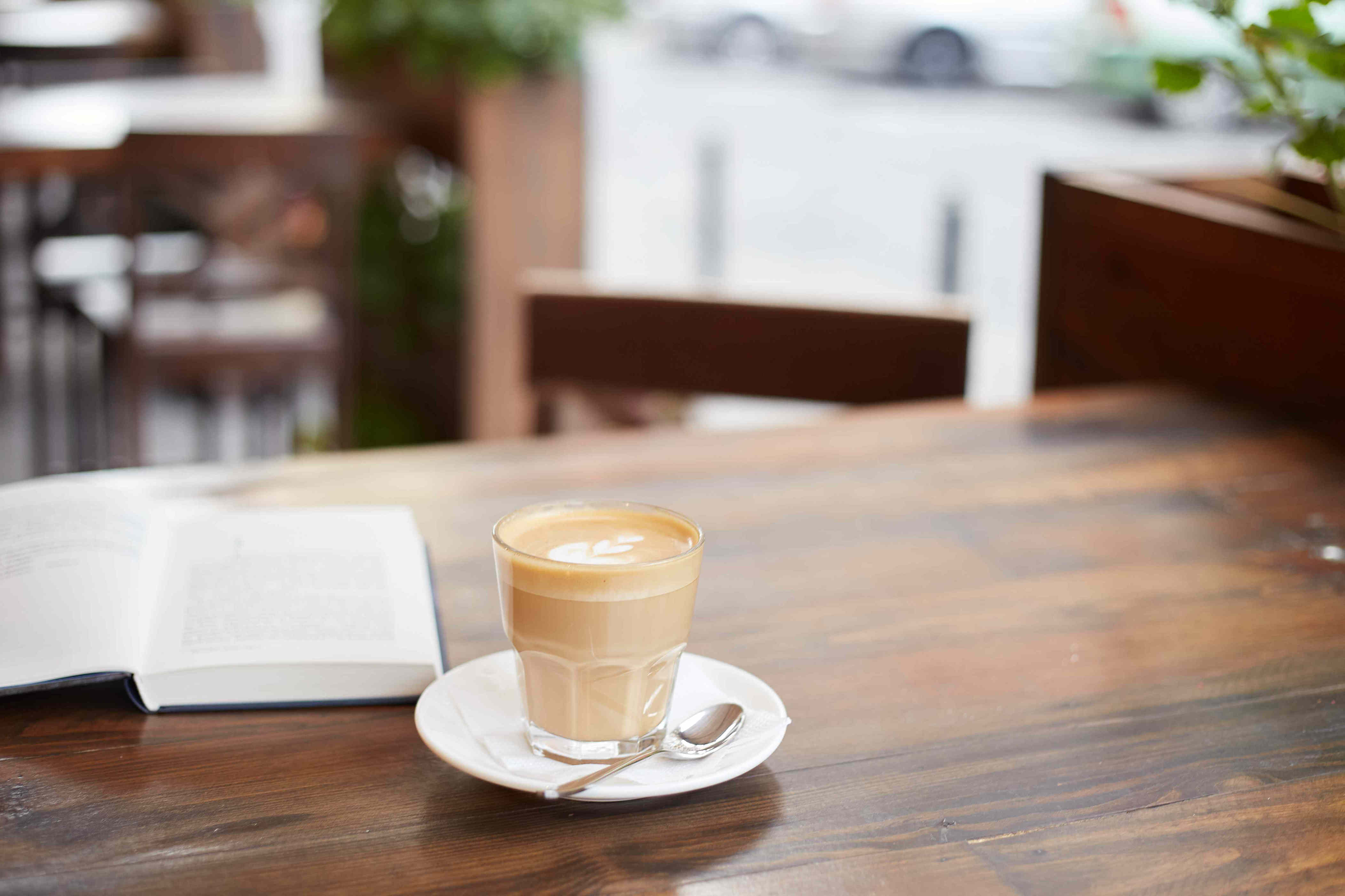 5 Unspoken Coffee Shop Etiquette Rules You Should Be Following