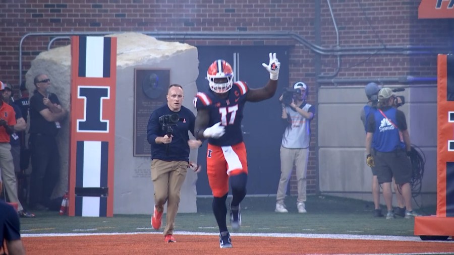 Gabe Jacas named Panini Senior Bowl Defensive Player of the Week